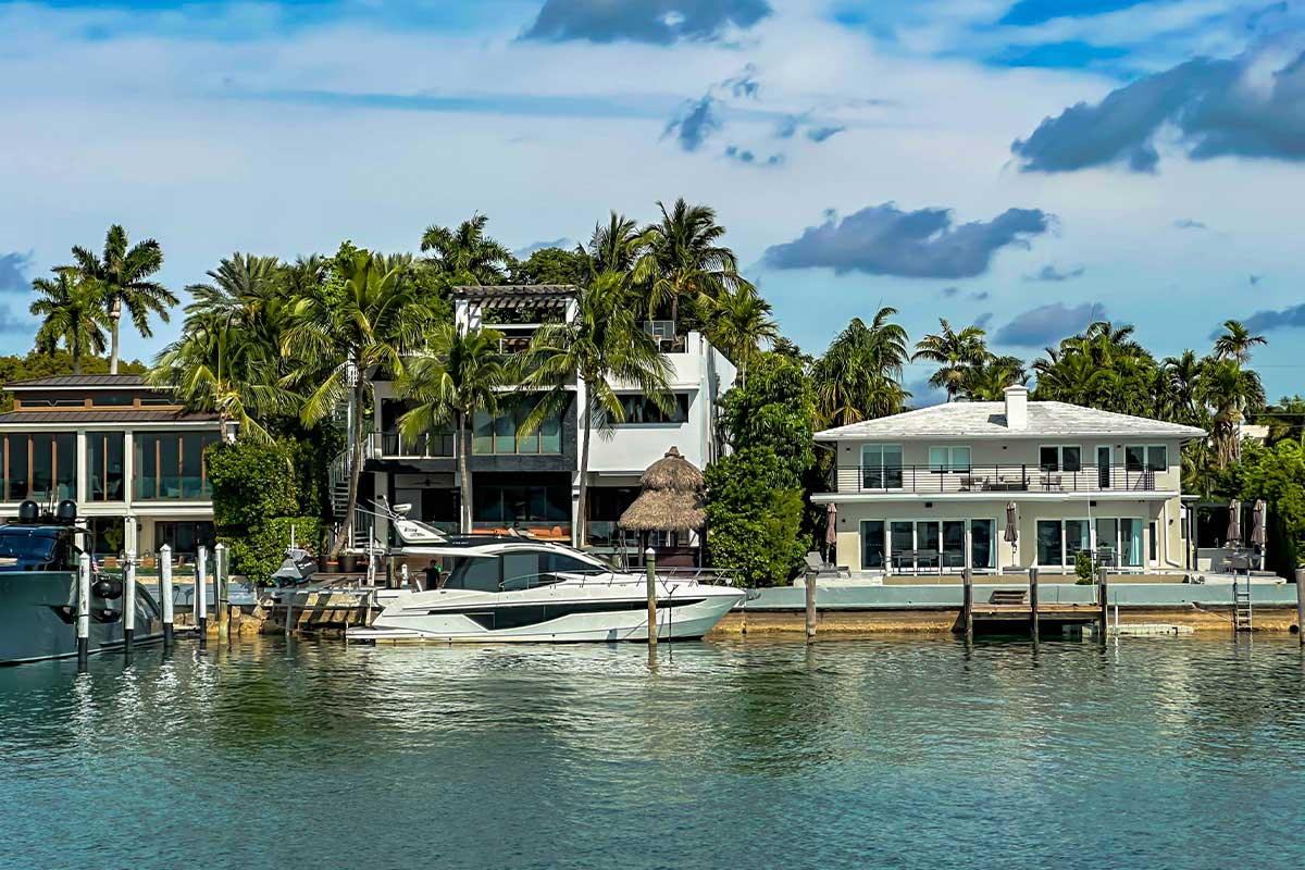 The Complete Guide to Luxury Real Estate Miami Beach: Market Trends ...